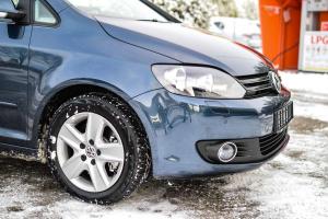 Grey Volkswagen Golf Plus 2009 in Kretinga, with an engine capacity of 1.40 L and mileage of 145 thousand km for 5650 €, photo 4 on AUTOMOTO.COM.LV