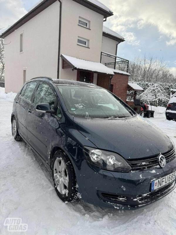 Grey Volkswagen Golf Plus 2009 in Kretinga, with an engine capacity of 2.00 L and mileage of 206 thousand km for 4300 €, photo 4 on AUTOMOTO.COM.LV