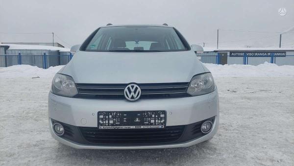 Grey Volkswagen Golf Plus 2009 in Panevezys, with an engine capacity of 1.40 L and mileage of 197 thousand km for 3700 €, photo 1 on AUTOMOTO.COM.LV