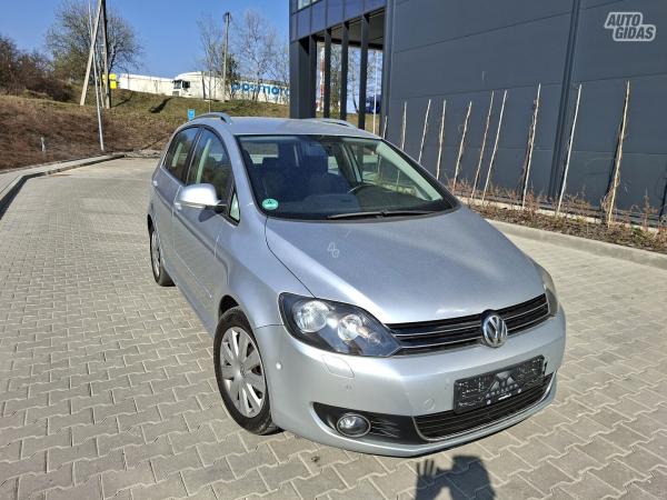 Pelēks Volkswagen Golf Plus 2009 Viļņa, ar dzinēja tilpumu 1.40 L un nobraukumu 202 tūkst. km par 4950 €, foto 3 vietnē AUTOMOTO.COM.LV