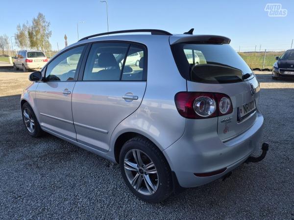 Grey Volkswagen Golf Plus 2009 in Vilnius, with an engine capacity of 2.00 L and mileage of 250 thousand km for 4450 €, photo 5 on AUTOMOTO.COM.LV