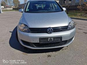 Grey Volkswagen Golf Plus 2009 in Prienai, with an engine capacity of 2.00 L and mileage of 289 thousand km for 3150 €, photo 8 on AUTOMOTO.COM.LV