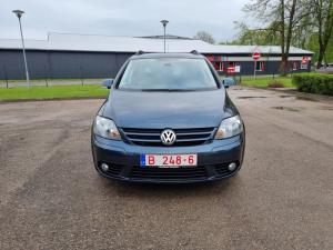 Grey Volkswagen Golf Plus 2009 in Riga, with an engine capacity of 1.40 L and mileage of 114 thousand km for 4770 €, photo 3 on AUTOMOTO.COM.LV