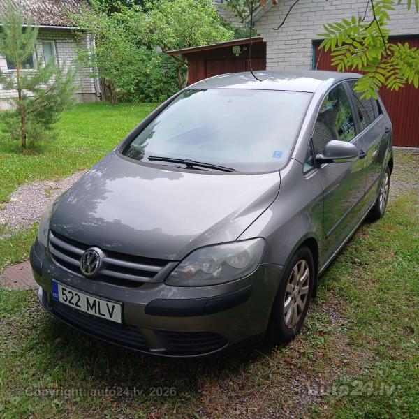 Grey Volkswagen Golf Plus 2009 in Tallinn, with an engine capacity of 1.40 L and mileage of 164 thousand km for 1100 €, photo 1 on AUTOMOTO.COM.LV