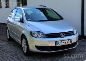 Grey Volkswagen Golf Plus 2009 in Tukums, with an engine capacity of 2.00 L and mileage of 266 thousand km for 4999 €, photo  on AUTOMOTO.COM.LV