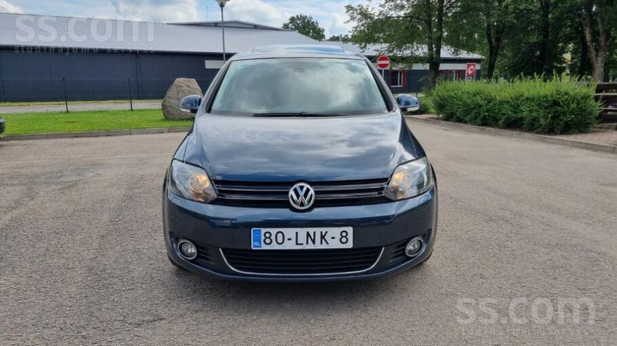 Pelēks Volkswagen Golf Plus 2010 Ogre, ar dzinēja tilpumu 1.40 L un nobraukumu 0 tūkst. km par 5570 €, foto 2 vietnē AUTOMOTO.COM.LV
