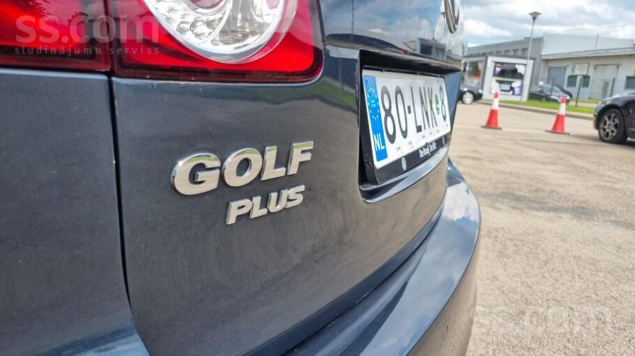 Pelēks Volkswagen Golf Plus 2010 Ogre, ar dzinēja tilpumu 1.40 L un nobraukumu 0 tūkst. km par 5570 €, foto 11 vietnē AUTOMOTO.COM.LV