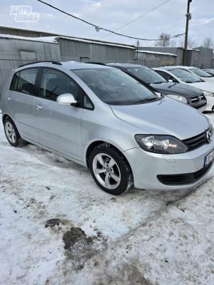 Pelēks Volkswagen Golf Plus 2010 Klaipėda, ar dzinēja tilpumu 1.40 L un nobraukumu 120 tūkst. km par 3950 €, foto  vietnē AUTOMOTO.COM.LV