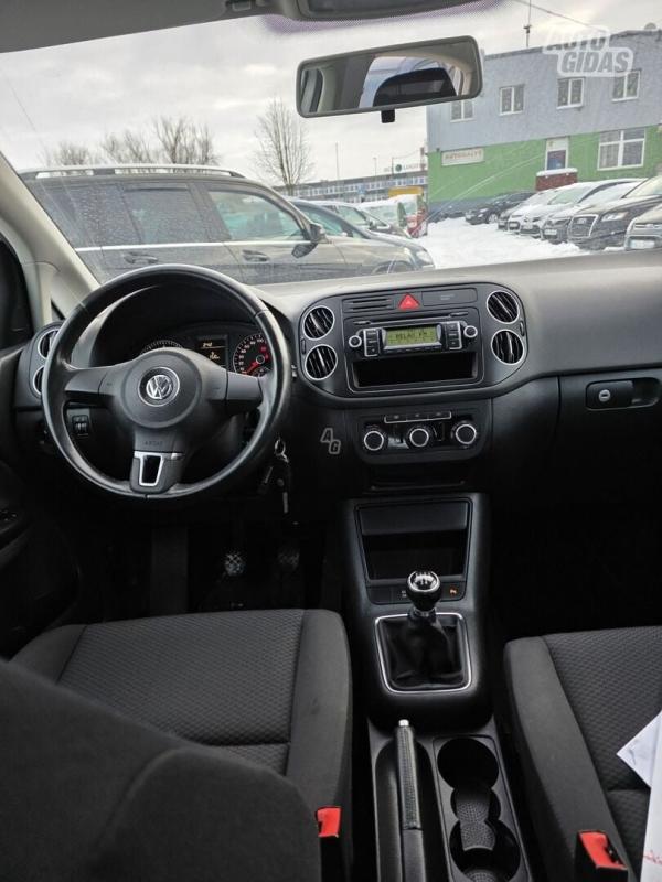 Pelēks Volkswagen Golf Plus 2010 Klaipėda, ar dzinēja tilpumu 1.40 L un nobraukumu 120 tūkst. km par 3950 €, foto 6 vietnē AUTOMOTO.COM.LV