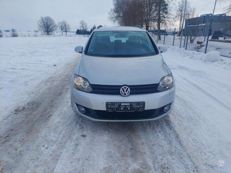 Pelēks Volkswagen Golf Plus 2010 Marijampole, ar dzinēja tilpumu 1.40 L un nobraukumu 192 tūkst. km par 3399 €, foto 2 vietnē AUTOMOTO.COM.LV