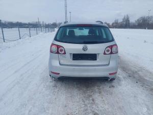 Pelēks Volkswagen Golf Plus 2010 Marijampole, ar dzinēja tilpumu 1.40 L un nobraukumu 192 tūkst. km par 3399 €, foto 5 vietnē AUTOMOTO.COM.LV