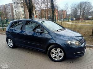 Pelēks Volkswagen Golf Plus 2010 Kauņa, ar dzinēja tilpumu 2.00 L un nobraukumu 318 tūkst. km par 2650 €, foto 2 vietnē AUTOMOTO.COM.LV