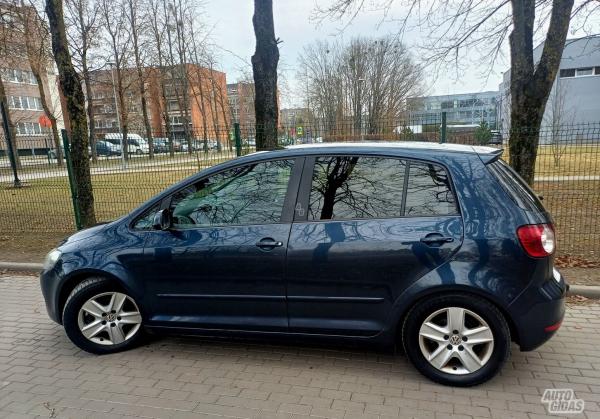 Grey Volkswagen Golf Plus 2010 in Kaunas, with an engine capacity of 2.00 L and mileage of 318 thousand km for 2650 €, photo 10 on AUTOMOTO.COM.LV