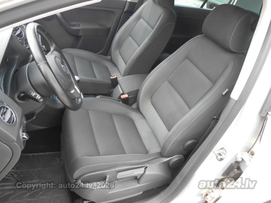 Grey Volkswagen Golf Plus 2010 in Viljandi, with an engine capacity of 1.40 L and mileage of 194 thousand km for 4990 €, photo 8 on AUTOMOTO.COM.LV