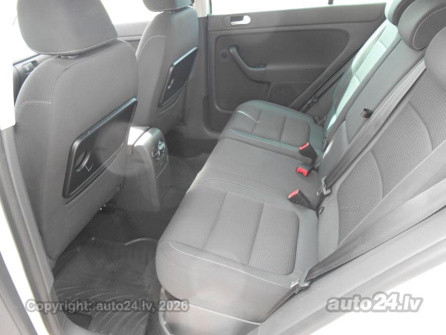 Grey Volkswagen Golf Plus 2010 in Viljandi, with an engine capacity of 1.40 L and mileage of 194 thousand km for 4990 €, photo 9 on AUTOMOTO.COM.LV