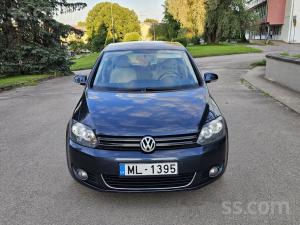 Pelēks Volkswagen Golf Plus 2010 Jēkabpils, ar dzinēja tilpumu 2.00 L un nobraukumu 293 tūkst. km par 1890 €, foto 3 vietnē AUTOMOTO.COM.LV