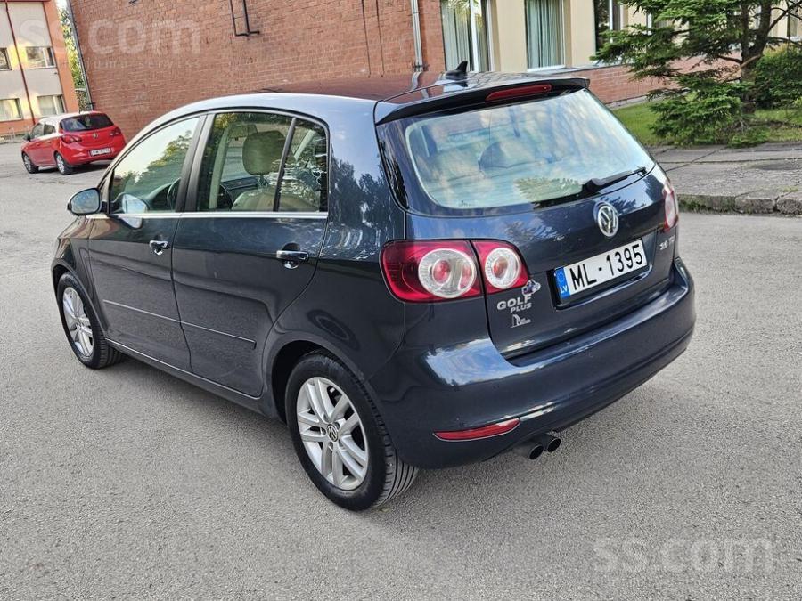 Pelēks Volkswagen Golf Plus 2010 Jēkabpils, ar dzinēja tilpumu 2.00 L un nobraukumu 293 tūkst. km par 1890 €, foto 8 vietnē AUTOMOTO.COM.LV