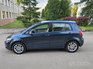 Pelēks Volkswagen Golf Plus 2010 Jēkabpils, ar dzinēja tilpumu 2.00 L un nobraukumu 293 tūkst. km par 1890 €, foto 9 vietnē AUTOMOTO.COM.LV