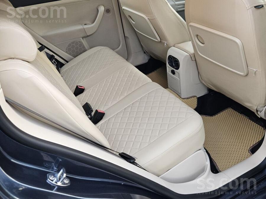 Pelēks Volkswagen Golf Plus 2010 Jēkabpils, ar dzinēja tilpumu 2.00 L un nobraukumu 293 tūkst. km par 1890 €, foto 15 vietnē AUTOMOTO.COM.LV