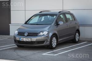 Pelēks Volkswagen Golf Plus 2010 Rīga, ar dzinēja tilpumu 1.60 L un nobraukumu 264 tūkst. km par 3990 €, foto  vietnē AUTOMOTO.COM.LV