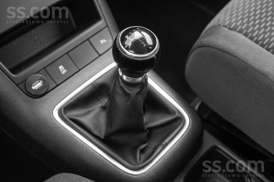 Pelēks Volkswagen Golf Plus 2010 Rīga, ar dzinēja tilpumu 1.60 L un nobraukumu 264 tūkst. km par 3990 €, foto 19 vietnē AUTOMOTO.COM.LV