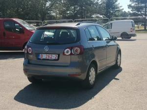 Grey Volkswagen Golf Plus 2010 in Liepaja, with an engine capacity of 1.60 L and mileage of 199 thousand km for 5500 €, photo 6 on AUTOMOTO.COM.LV