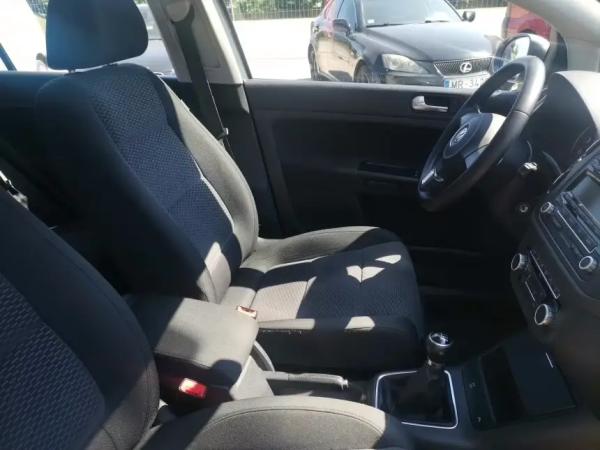 Grey Volkswagen Golf Plus 2010 in Liepaja, with an engine capacity of 1.60 L and mileage of 199 thousand km for 5500 €, photo 10 on AUTOMOTO.COM.LV