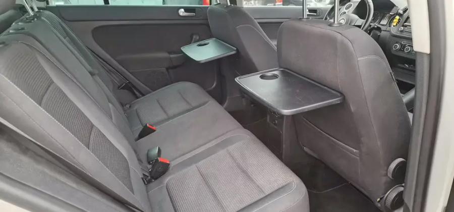 Pelēks Volkswagen Golf Plus 2010 Valmiera, ar dzinēja tilpumu 1.40 L un nobraukumu 221 tūkst. km par 3400 €, foto 11 vietnē AUTOMOTO.COM.LV