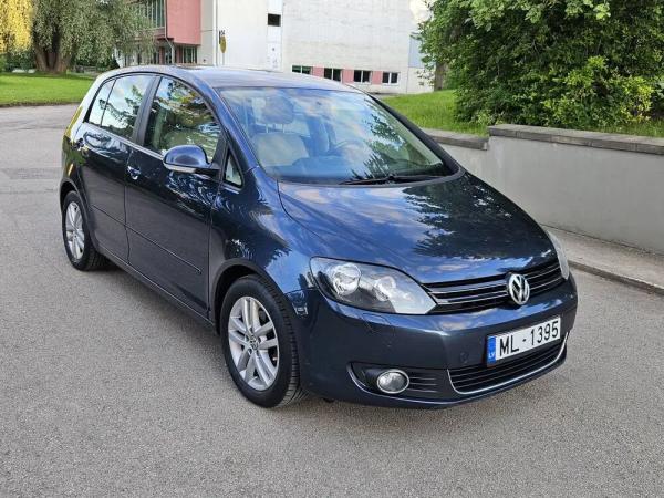 Pelēks Volkswagen Golf Plus 2010 Jēkabpils, ar dzinēja tilpumu 2.00 L un nobraukumu 293 tūkst. km par 1890 €, foto 3 vietnē AUTOMOTO.COM.LV