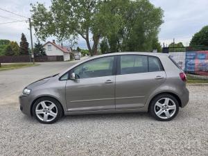 Pelēks Volkswagen Golf Plus 2010 Ventspils, ar dzinēja tilpumu 1.60 L un nobraukumu 380 tūkst. km par 3500 €, foto 5 vietnē AUTOMOTO.COM.LV