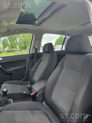 Pelēks Volkswagen Golf Plus 2010 Ventspils, ar dzinēja tilpumu 1.60 L un nobraukumu 380 tūkst. km par 3500 €, foto 15 vietnē AUTOMOTO.COM.LV