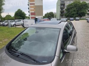 Pelēks Volkswagen Golf Plus 2010 Ventspils, ar dzinēja tilpumu 1.60 L un nobraukumu 380 tūkst. km par 3500 €, foto 22 vietnē AUTOMOTO.COM.LV