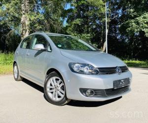 Grey Volkswagen Golf Plus 2010 in Riga, with an engine capacity of 1.60 L and mileage of 0 thousand km for 5790 €, photo  on AUTOMOTO.COM.LV