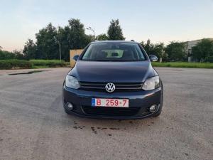 Grey Volkswagen Golf Plus 2010 in Ogre, with an engine capacity of 1.40 L and mileage of 207 thousand km for 4950 €, photo 3 on AUTOMOTO.COM.LV