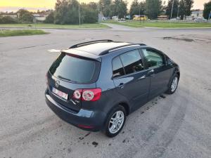 Grey Volkswagen Golf Plus 2010 in Ogre, with an engine capacity of 1.40 L and mileage of 207 thousand km for 4950 €, photo 12 on AUTOMOTO.COM.LV