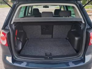 Grey Volkswagen Golf Plus 2010 in Ogre, with an engine capacity of 1.40 L and mileage of 207 thousand km for 4950 €, photo 20 on AUTOMOTO.COM.LV