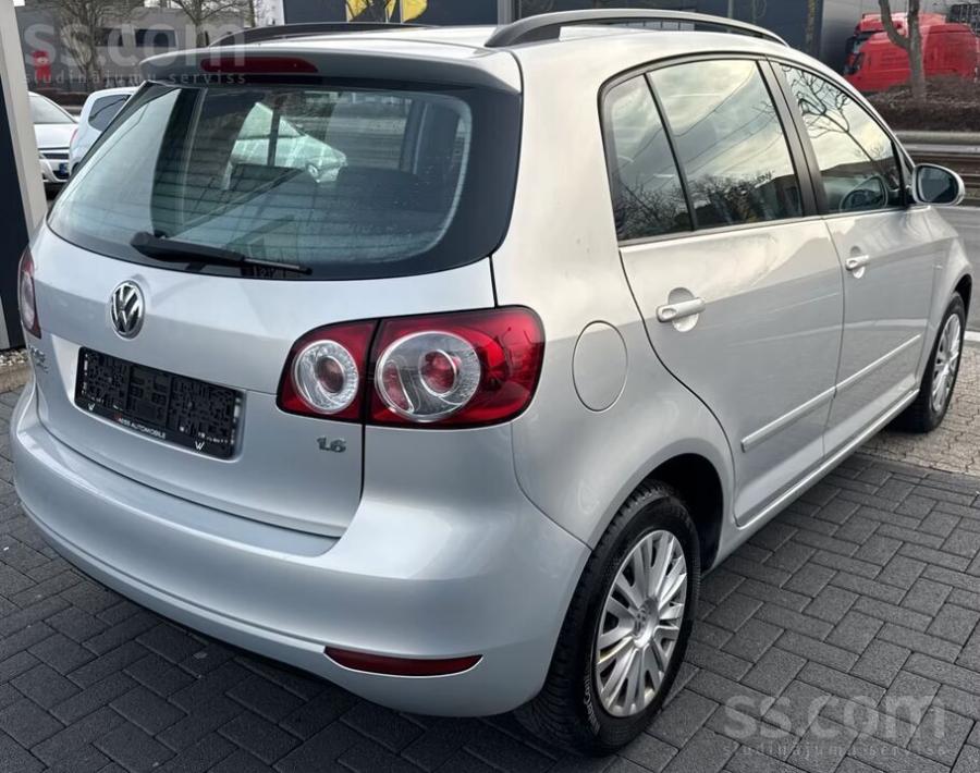 Pelēks Volkswagen Golf Plus 2010 Ogre, ar dzinēja tilpumu 1.60 L un nobraukumu 207 tūkst. km par 4499 €, foto 7 vietnē AUTOMOTO.COM.LV