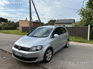 Pelēks Volkswagen Golf Plus 2010 Daugavpils, ar dzinēja tilpumu 1.60 L un nobraukumu 0 tūkst. km par 4150 €, foto  vietnē AUTOMOTO.COM.LV