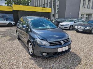 Pelēks Volkswagen Golf Plus 2010 Kauņa, ar dzinēja tilpumu 1.60 L un nobraukumu 330 tūkst. km par 2850 €, foto  vietnē AUTOMOTO.COM.LV