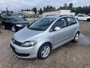 Grey Volkswagen Golf Plus 2010 in Utena, with an engine capacity of 2.00 L and mileage of 221 thousand km for 4300 €, photo  on AUTOMOTO.COM.LV