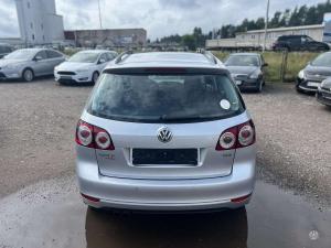 Grey Volkswagen Golf Plus 2010 in Utena, with an engine capacity of 2.00 L and mileage of 221 thousand km for 4300 €, photo 6 on AUTOMOTO.COM.LV