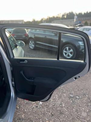 Grey Volkswagen Golf Plus 2010 in Utena, with an engine capacity of 2.00 L and mileage of 221 thousand km for 4300 €, photo 25 on AUTOMOTO.COM.LV