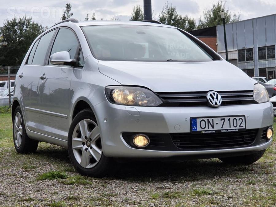 Grey Volkswagen Golf Plus 2010 in Kuldiga, with an engine capacity of 1.40 L and mileage of 187 thousand km for 4990 €, photo 4 on AUTOMOTO.COM.LV