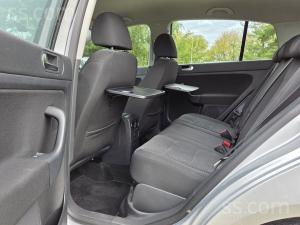 Grey Volkswagen Golf Plus 2010 in Kuldiga, with an engine capacity of 1.40 L and mileage of 187 thousand km for 4990 €, photo 7 on AUTOMOTO.COM.LV