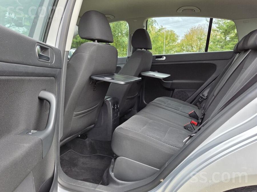 Grey Volkswagen Golf Plus 2010 in Kuldiga, with an engine capacity of 1.40 L and mileage of 187 thousand km for 4990 €, photo 7 on AUTOMOTO.COM.LV