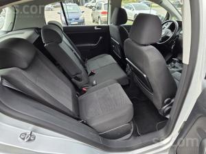 Grey Volkswagen Golf Plus 2010 in Kuldiga, with an engine capacity of 1.40 L and mileage of 187 thousand km for 4990 €, photo 9 on AUTOMOTO.COM.LV