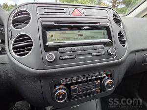 Grey Volkswagen Golf Plus 2010 in Kuldiga, with an engine capacity of 1.40 L and mileage of 187 thousand km for 4990 €, photo 11 on AUTOMOTO.COM.LV