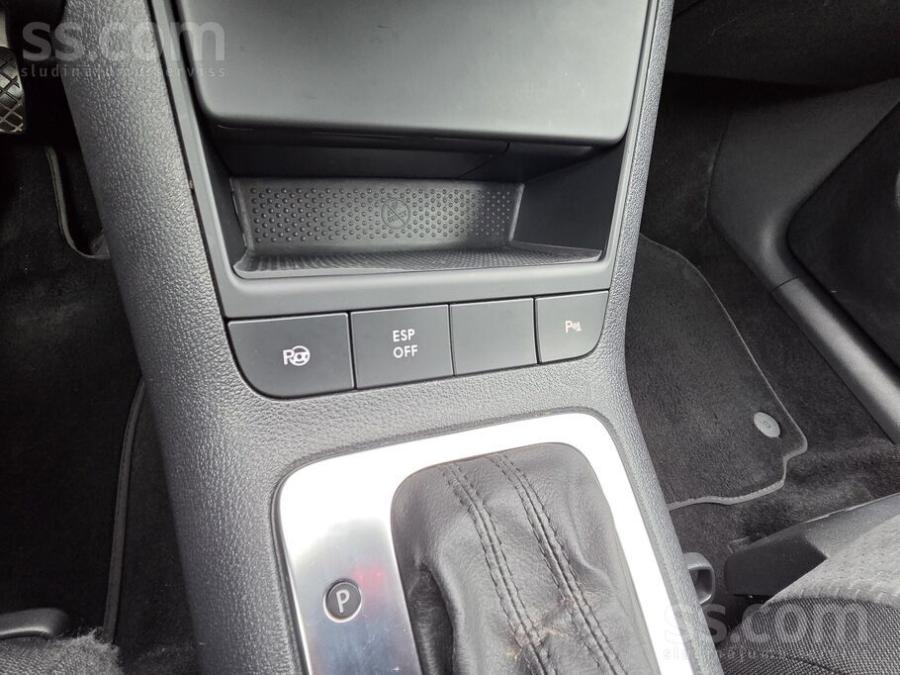 Grey Volkswagen Golf Plus 2010 in Kuldiga, with an engine capacity of 1.40 L and mileage of 187 thousand km for 4990 €, photo 13 on AUTOMOTO.COM.LV