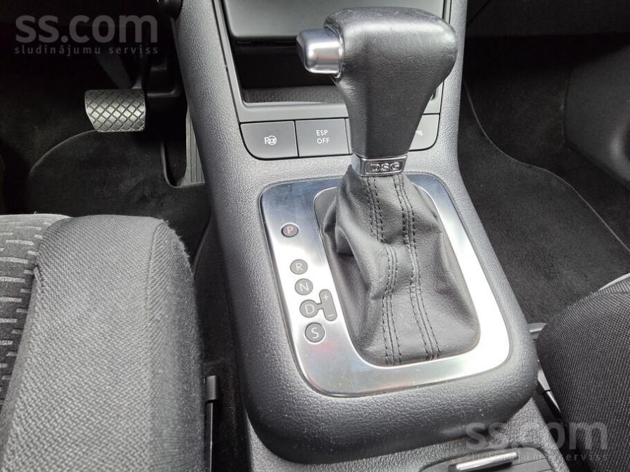 Grey Volkswagen Golf Plus 2010 in Kuldiga, with an engine capacity of 1.40 L and mileage of 187 thousand km for 4990 €, photo 14 on AUTOMOTO.COM.LV