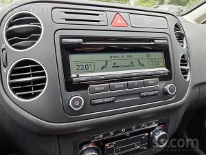 Grey Volkswagen Golf Plus 2010 in Kuldiga, with an engine capacity of 1.40 L and mileage of 187 thousand km for 4990 €, photo 18 on AUTOMOTO.COM.LV